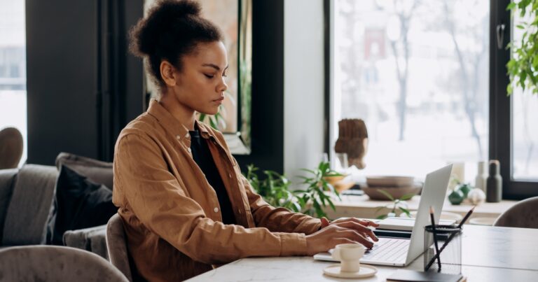 Virtual Assistant Philippines - Job Description, Duties, And Key Functions